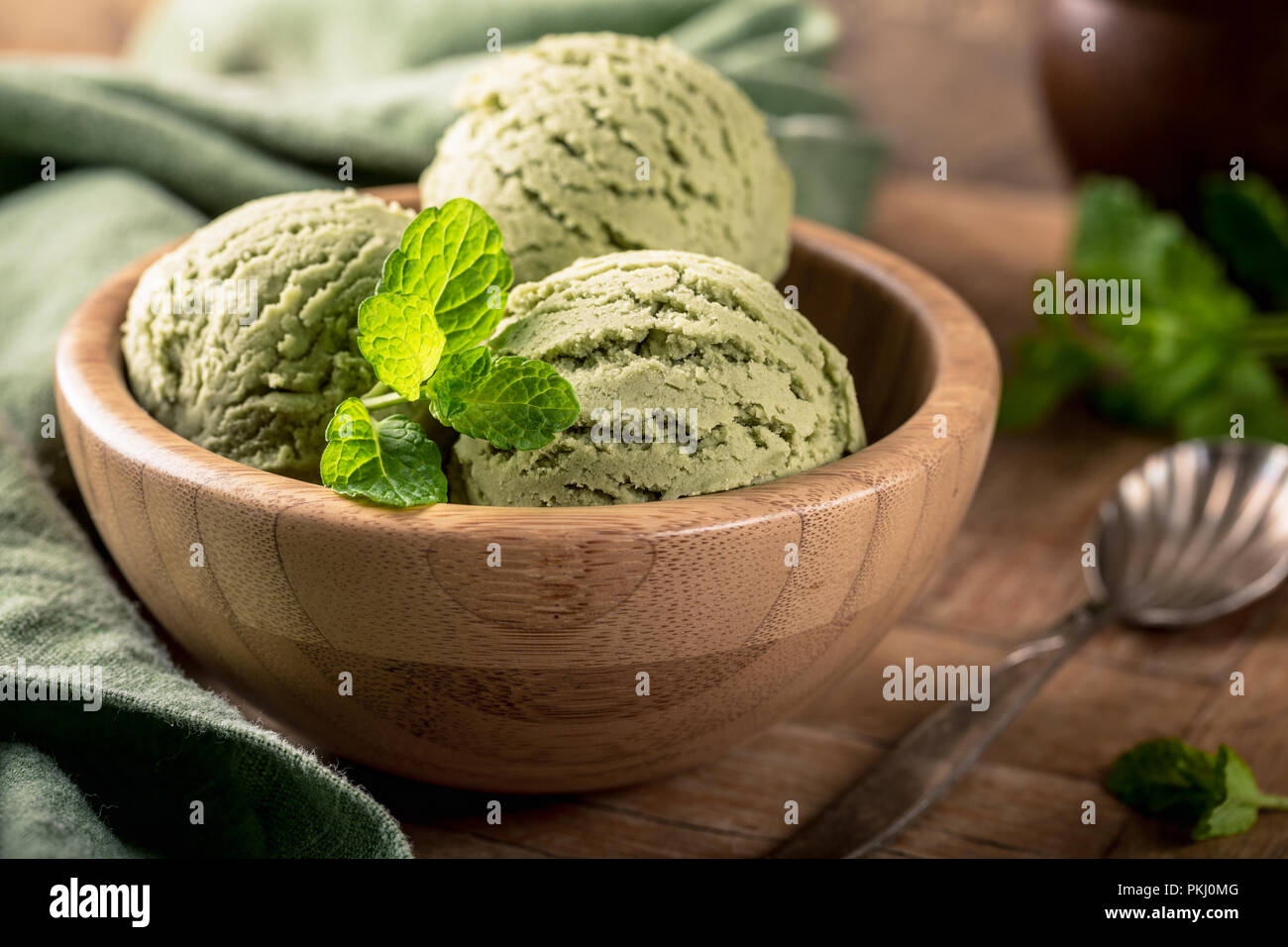 Mint ice cream Stock Photo - Alamy