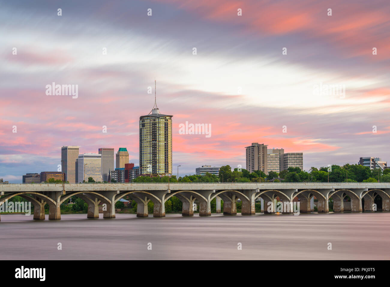 Tulsa Oklahoma City Skyline High Resolution Stock Photography and ...