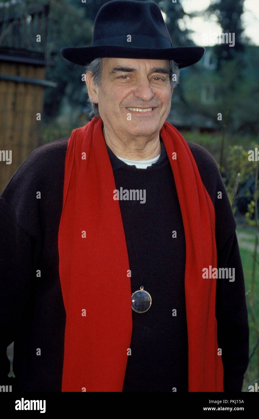 Produktdesigner hi-res stock photography and images - Alamy