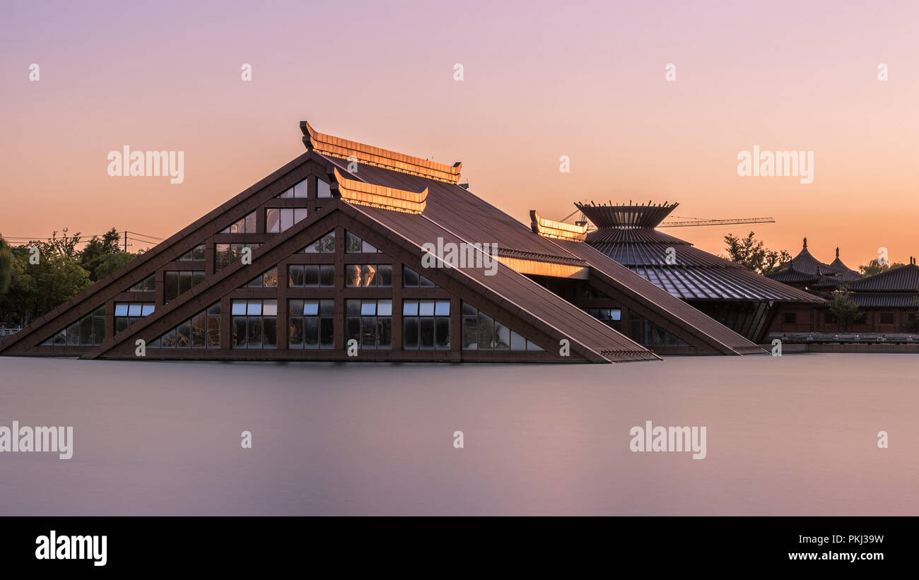 Shanghai heritage sites hi-res stock photography and images - Alamy