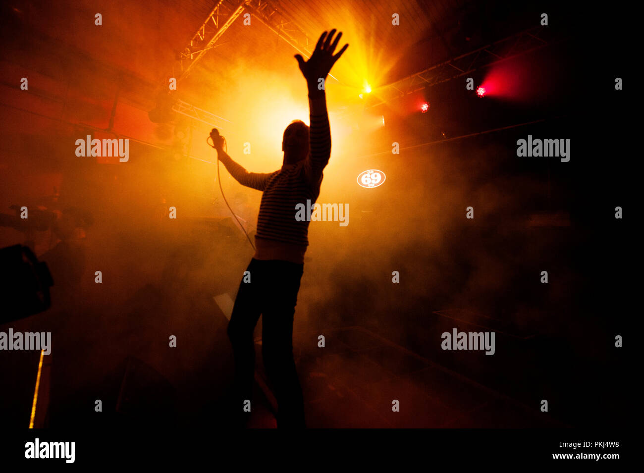 Showcase of the British electronic group Underworld for Studio Brussel ...