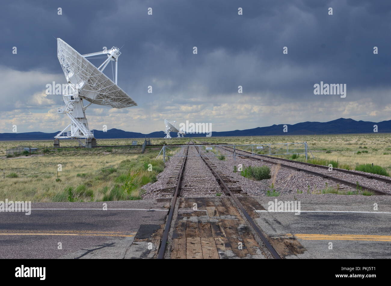 Very Large Array satellite dishes, New Mexico, USA Stock Photo - Alamy