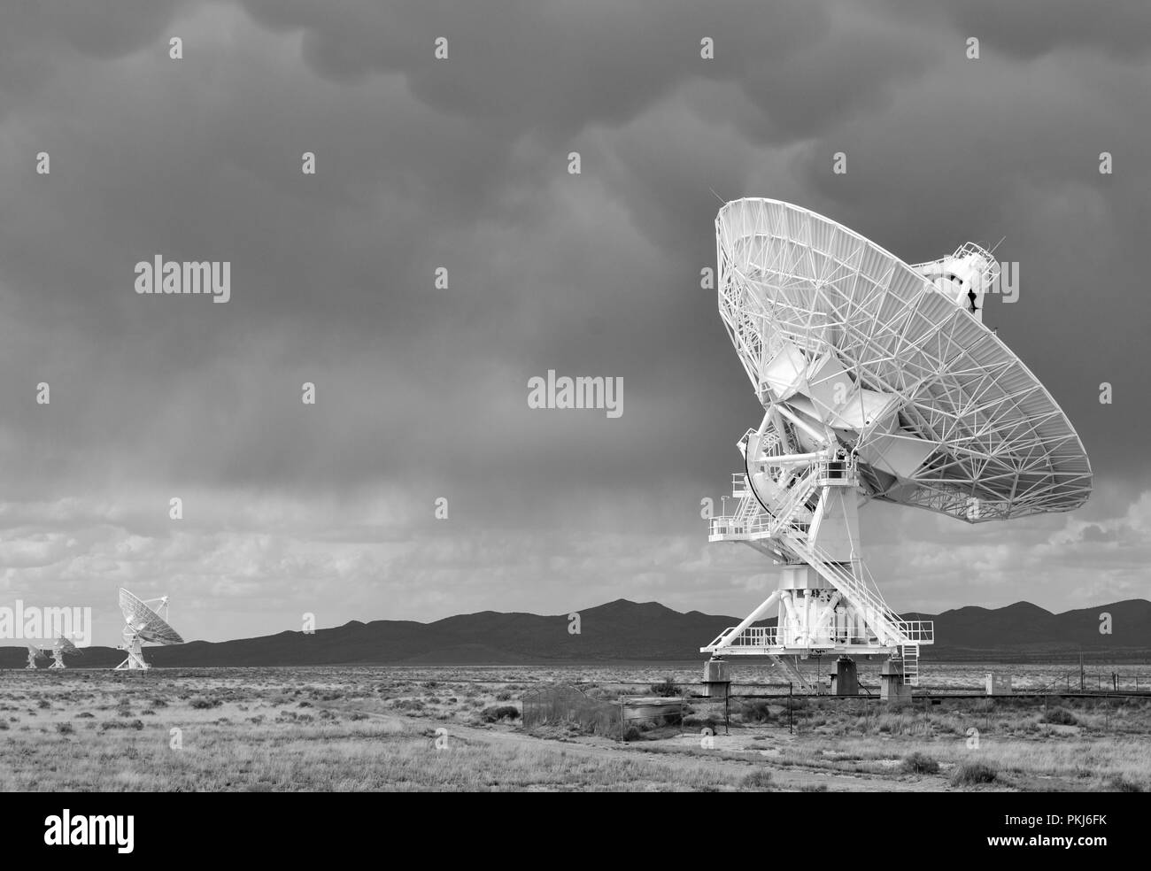 Very Large Array satellite dishes, New Mexico, USA Stock Photo - Alamy