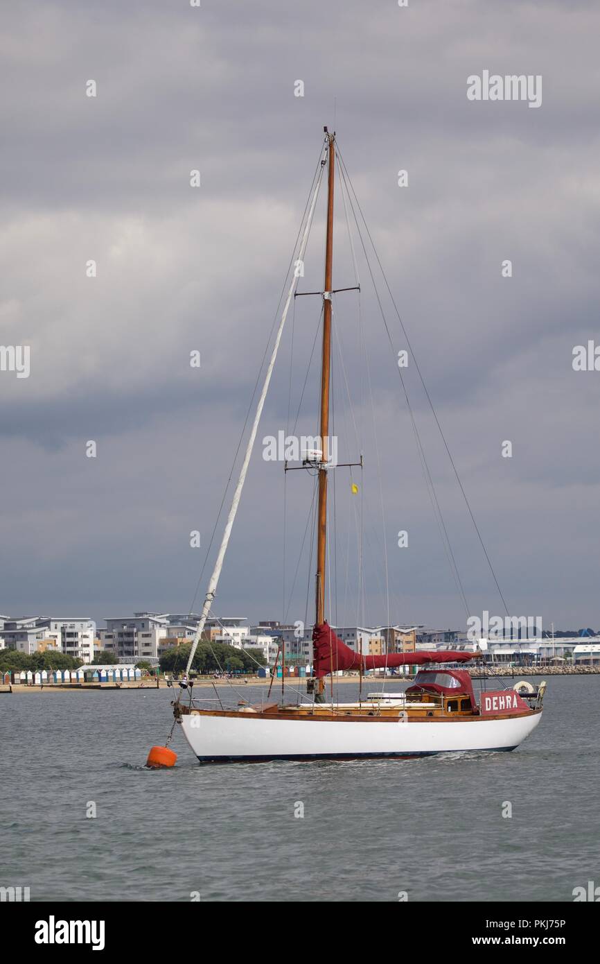 Sailing in Poole Harbour Stock Photo - Alamy