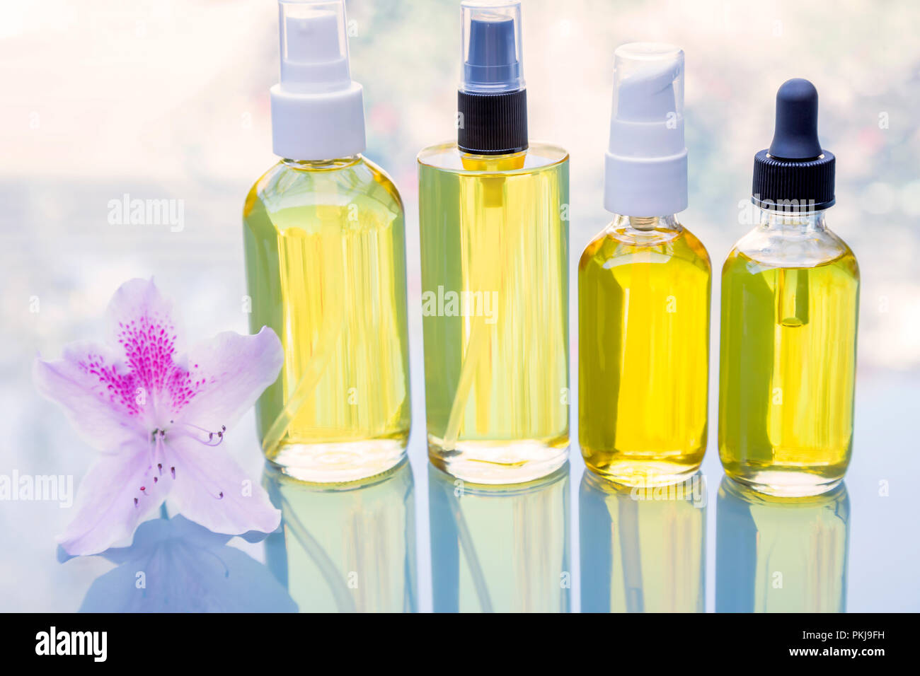 Body oils hi-res stock photography and images - Alamy