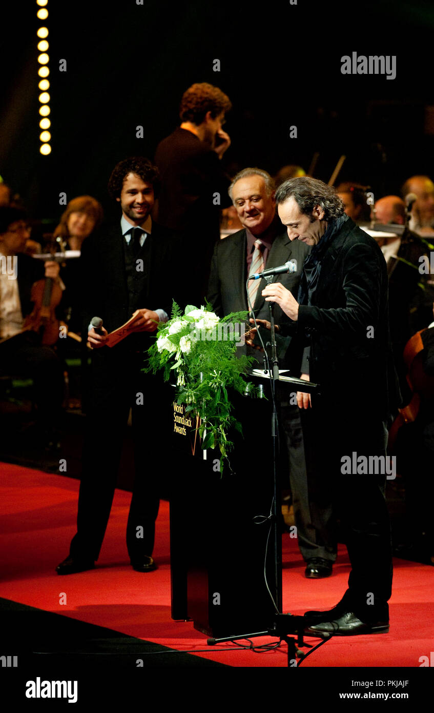 Film score concert hi-res stock photography and images - Alamy