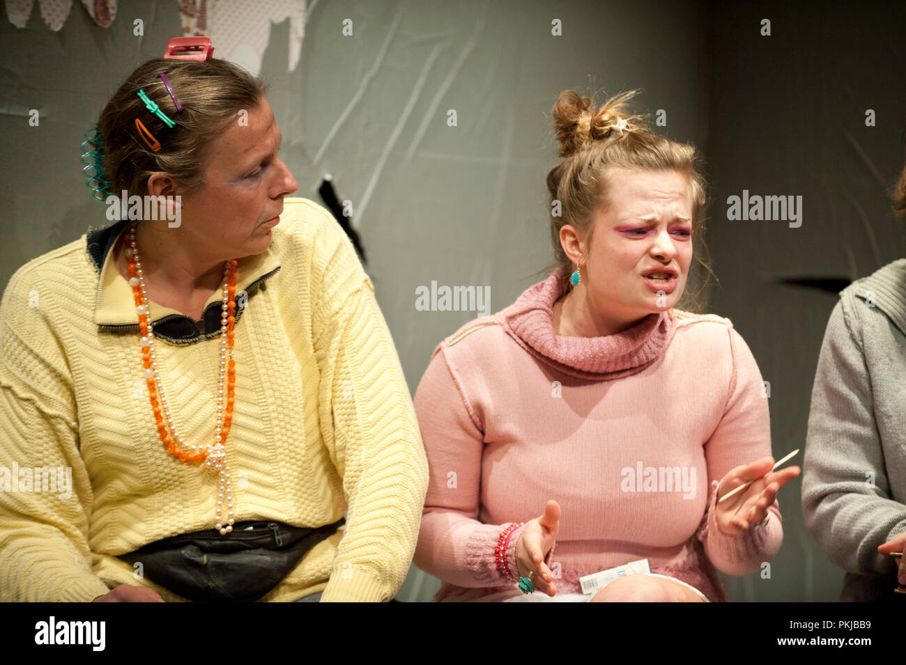 Theatre company de Reynaertghesellen playing Yerma Vraagt Een Toefeling ...
