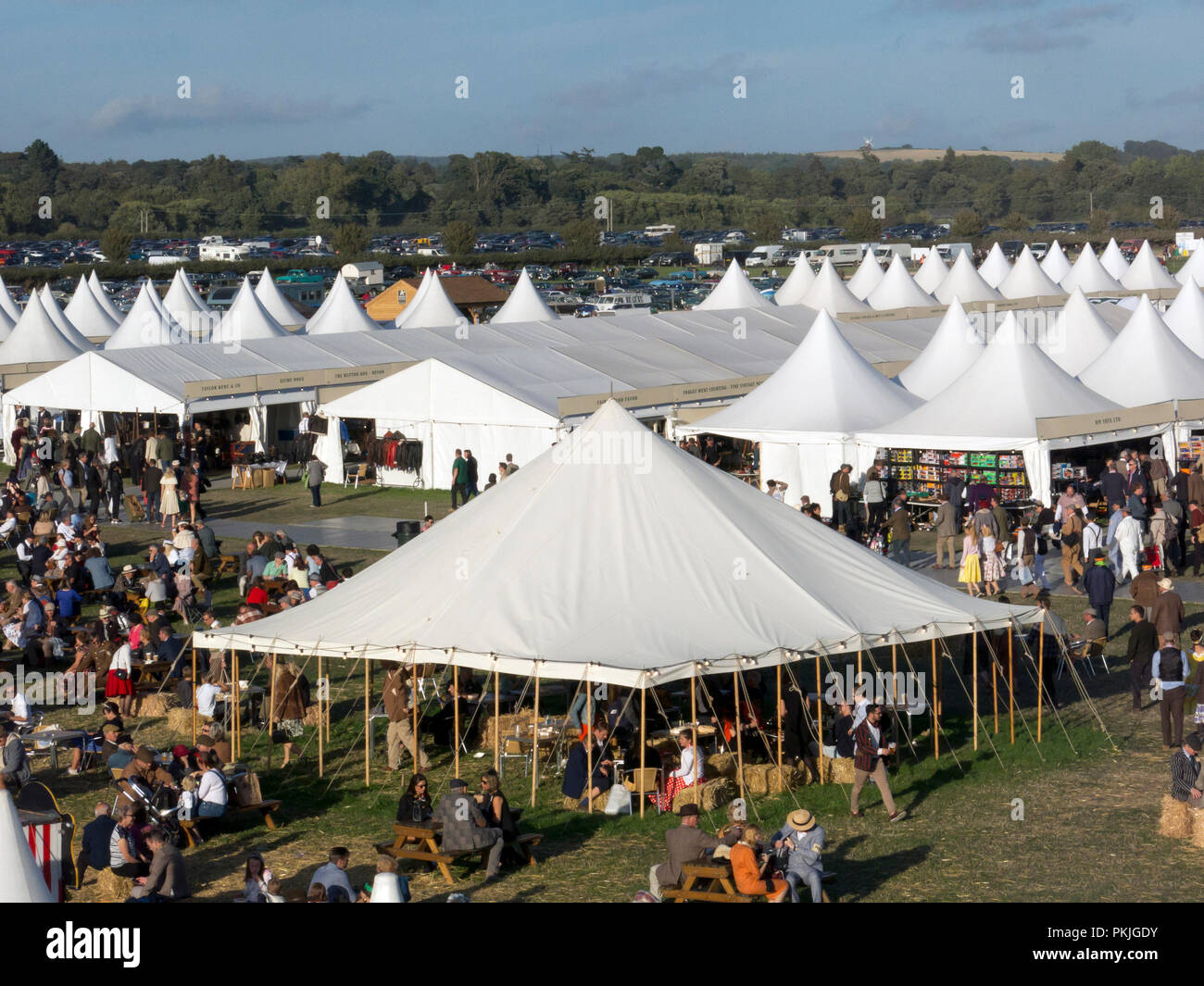 Goodwood revival aerial view hi-res stock photography and images - Alamy