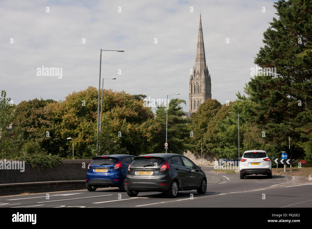 Entering roundabout hi-res stock photography and images - Alamy