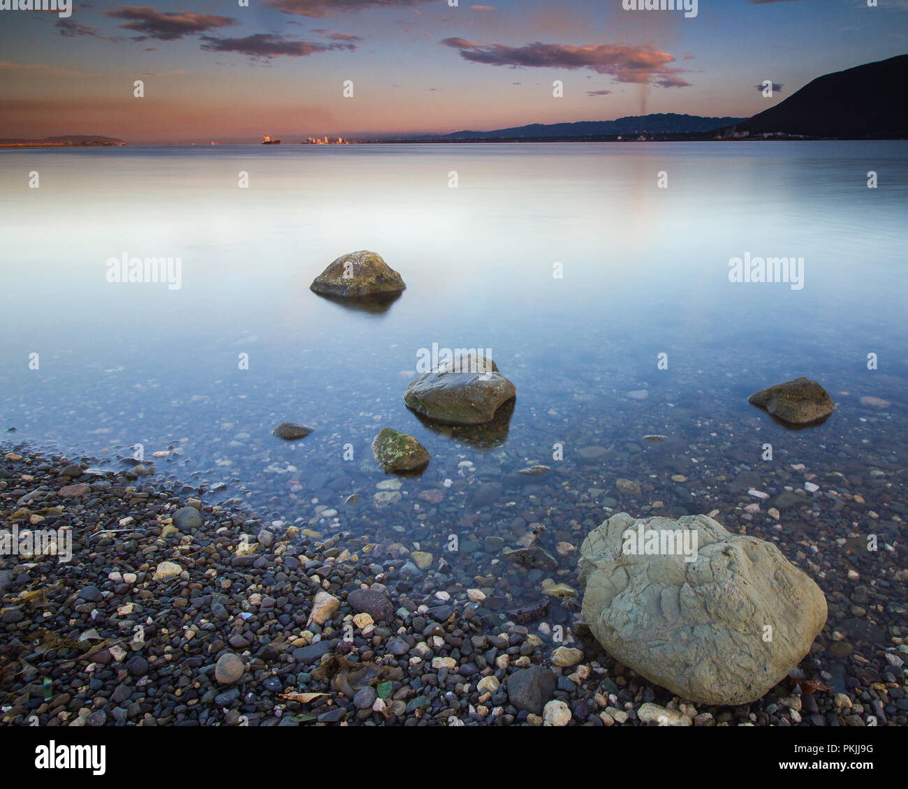Distant ship hi-res stock photography and images - Alamy