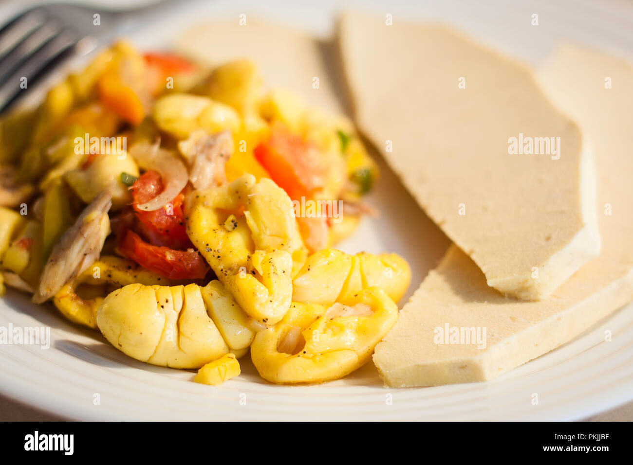 Jamaican breakfast dish ackee saltfish hi-res stock photography and ...
