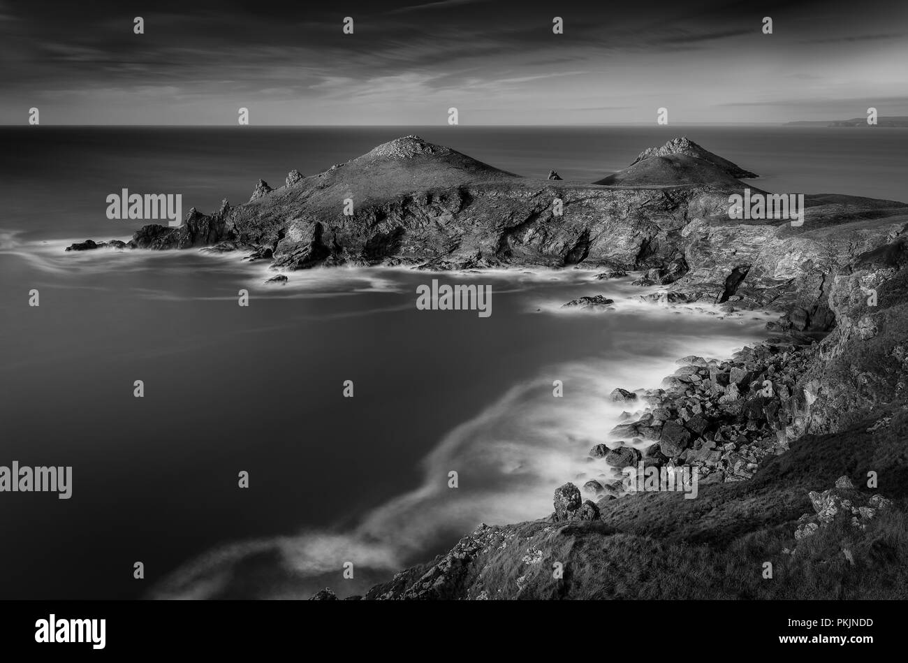 Contrasts in the surf, The Rumps, Pentire Point, Cornwall Stock Photo ...