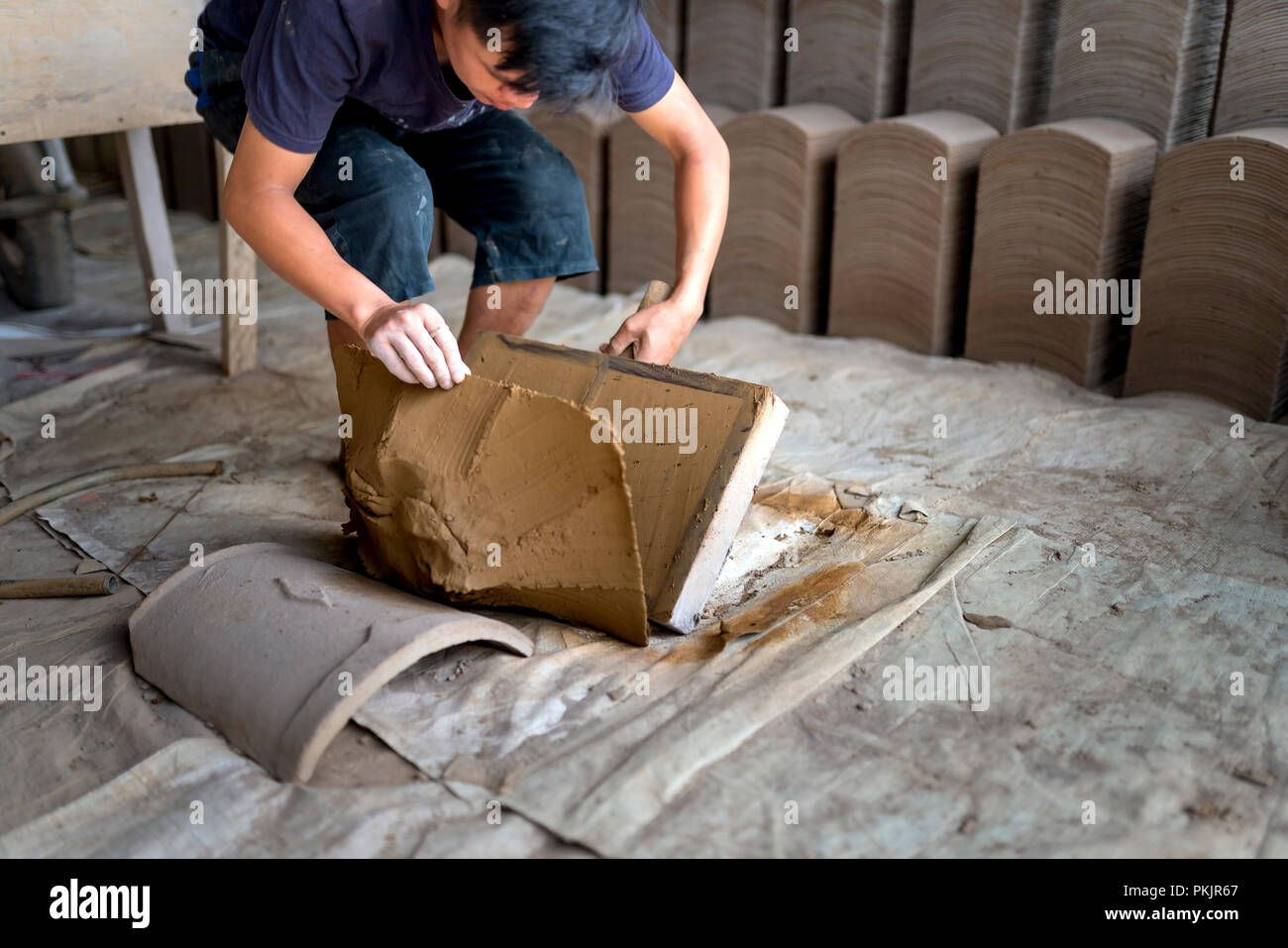 yin-yang roof. yin-yang roof, also known as the gutter tile, is the ...