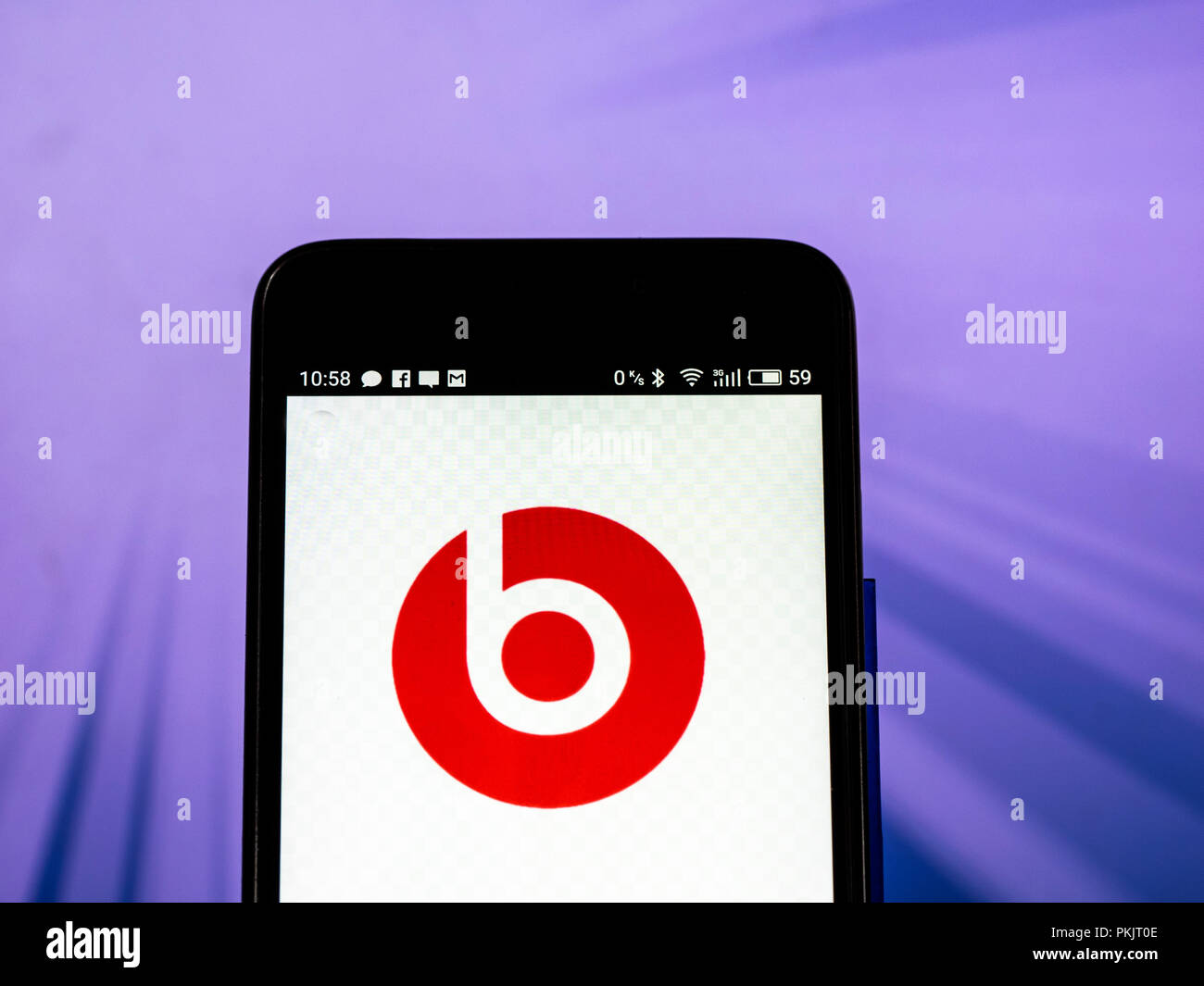 Beats logo hi-res stock photography and images - Alamy