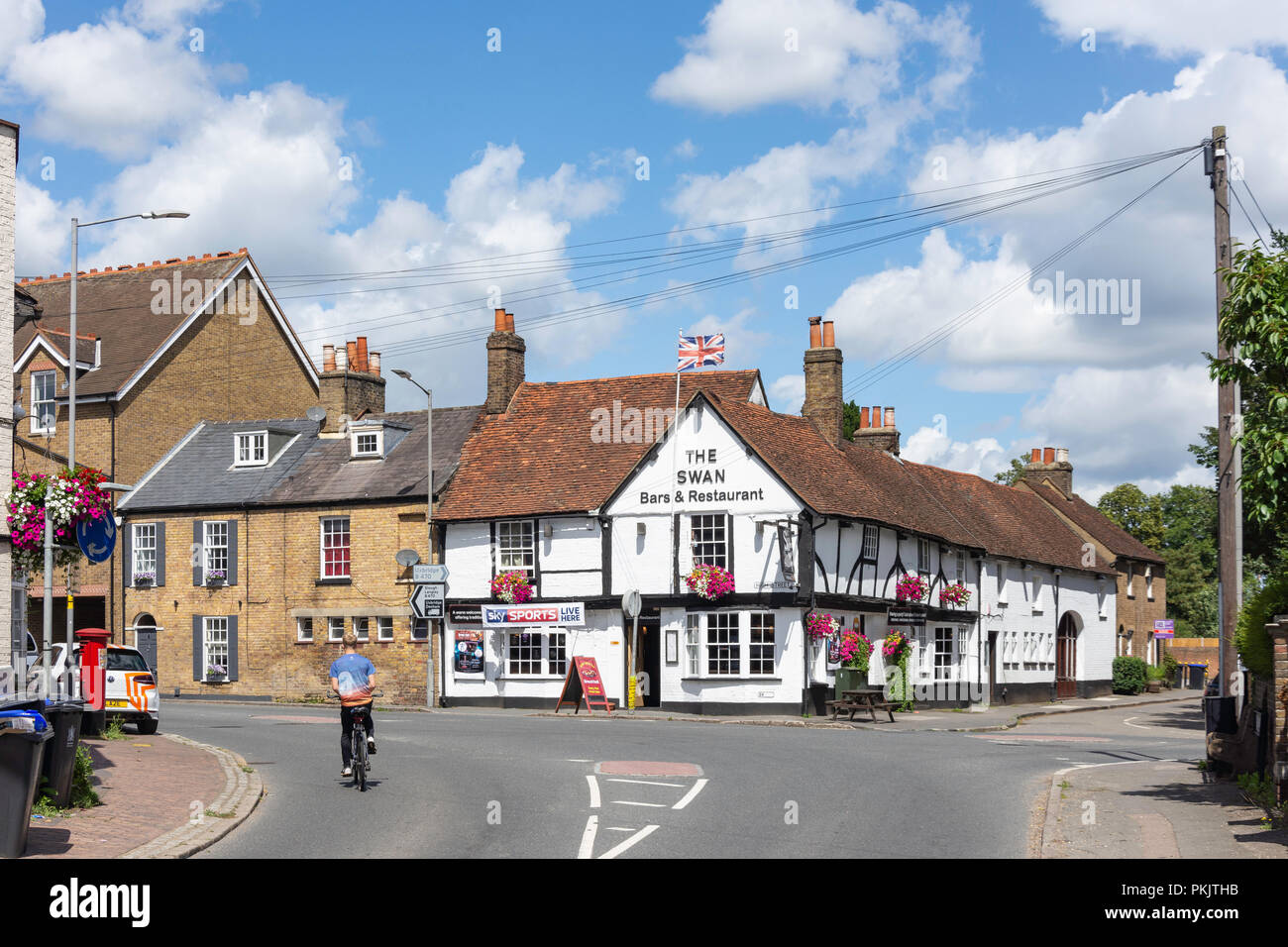 16th century The Swan At Iver, High Street, Iver, Buckinghamshire ...