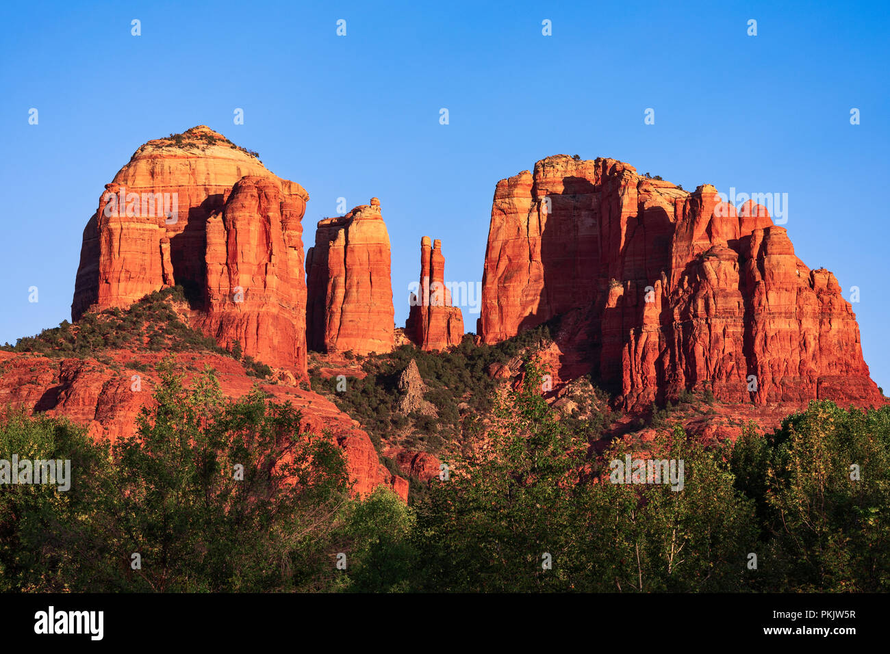 Cathedral rock sedona az hi-res stock photography and images - Alamy
