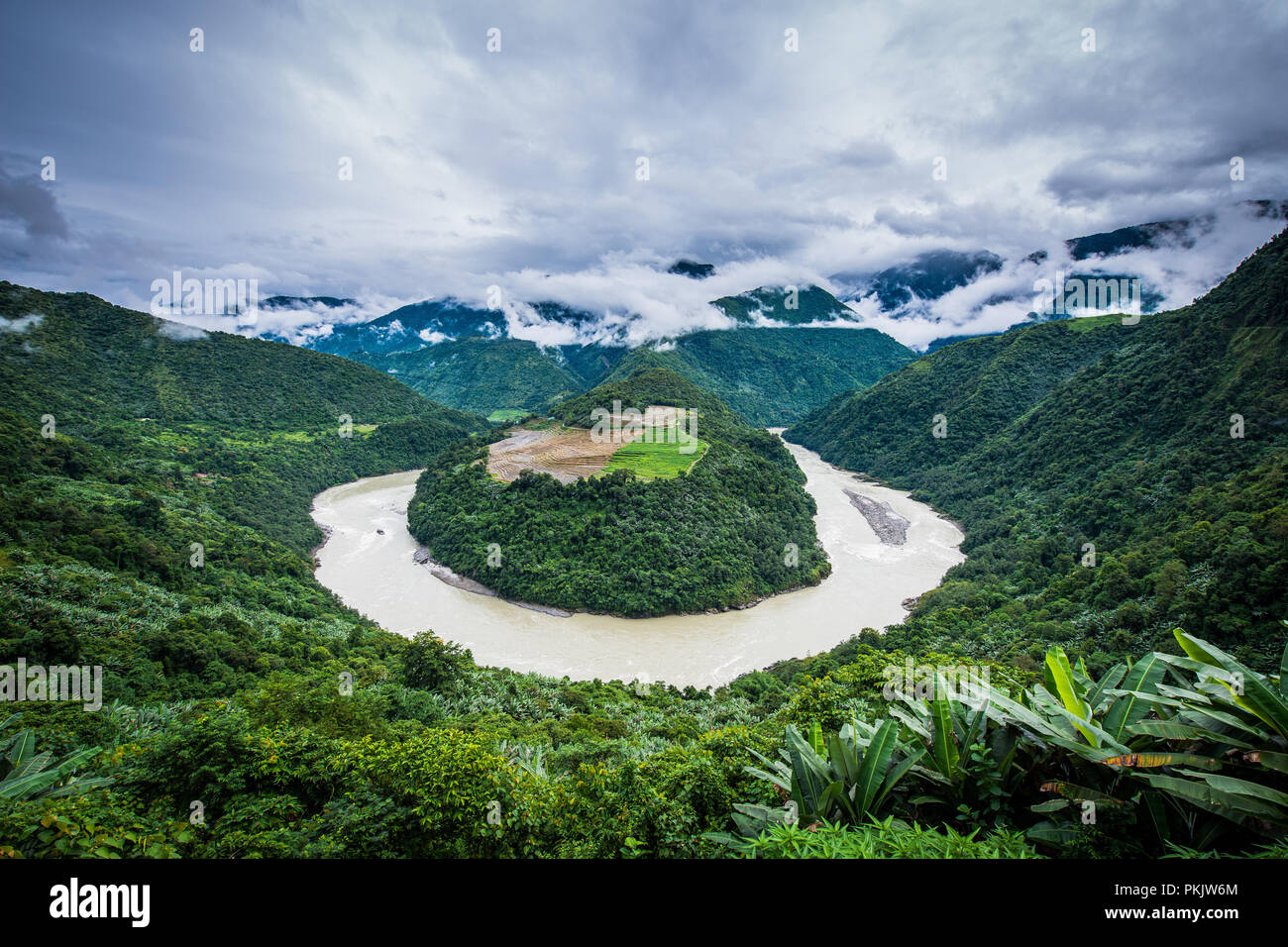 Motuo tibet hi-res stock photography and images - Alamy