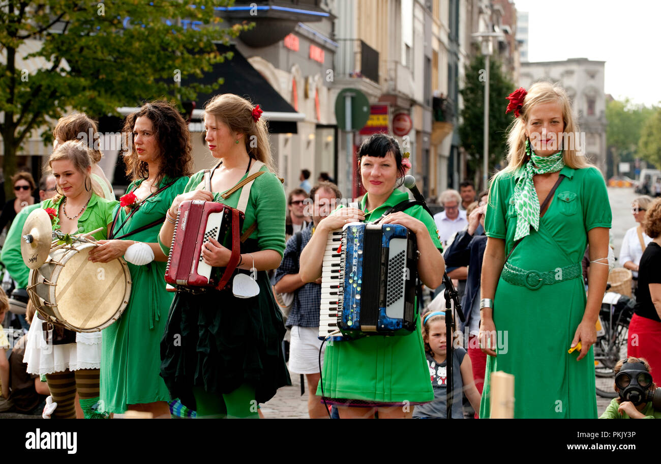 Impressions of the Zuiderzinnen literature festival in Antwerp (Belgium ...