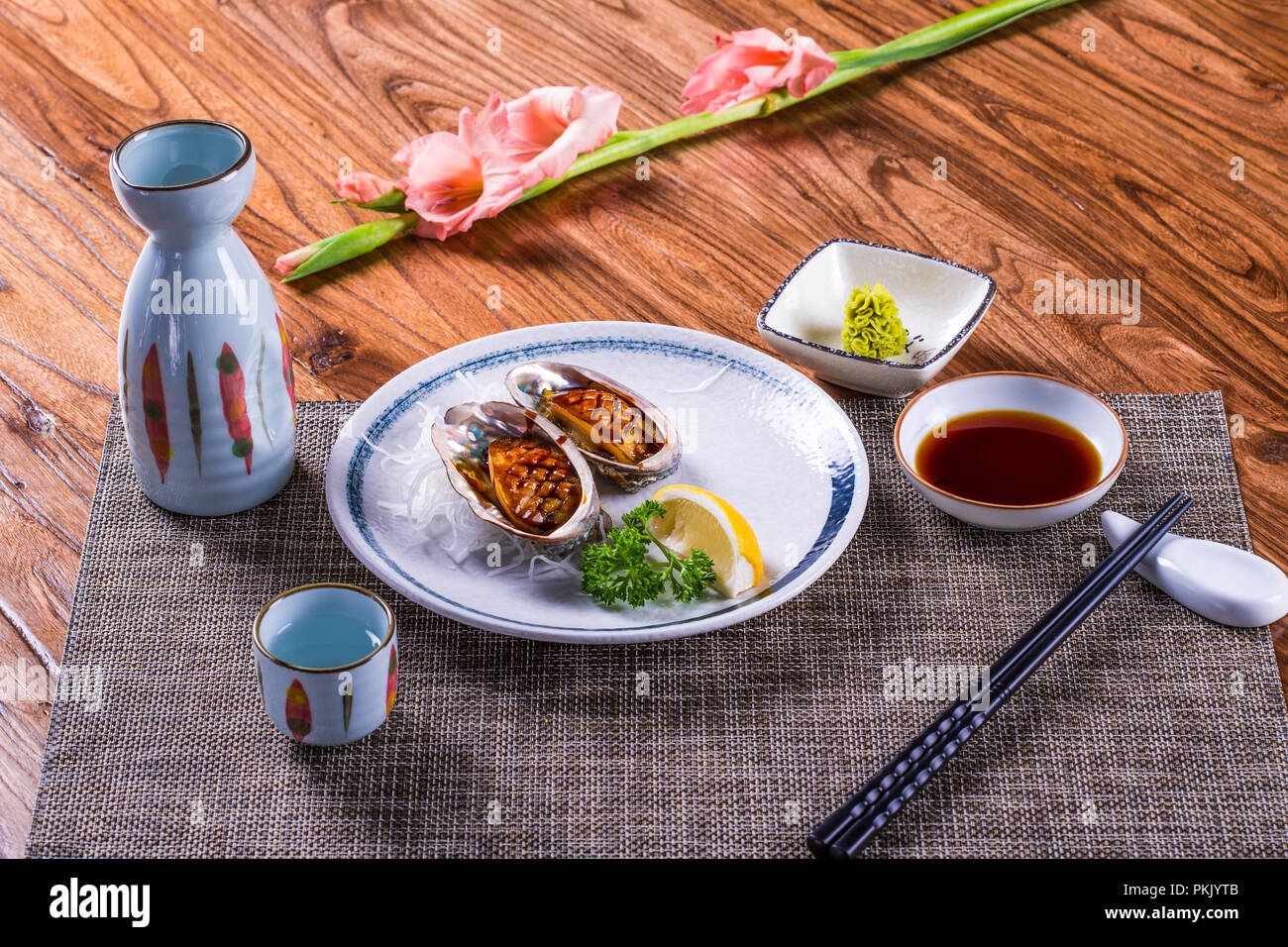 Japanese abalone hi-res stock photography and images - Alamy