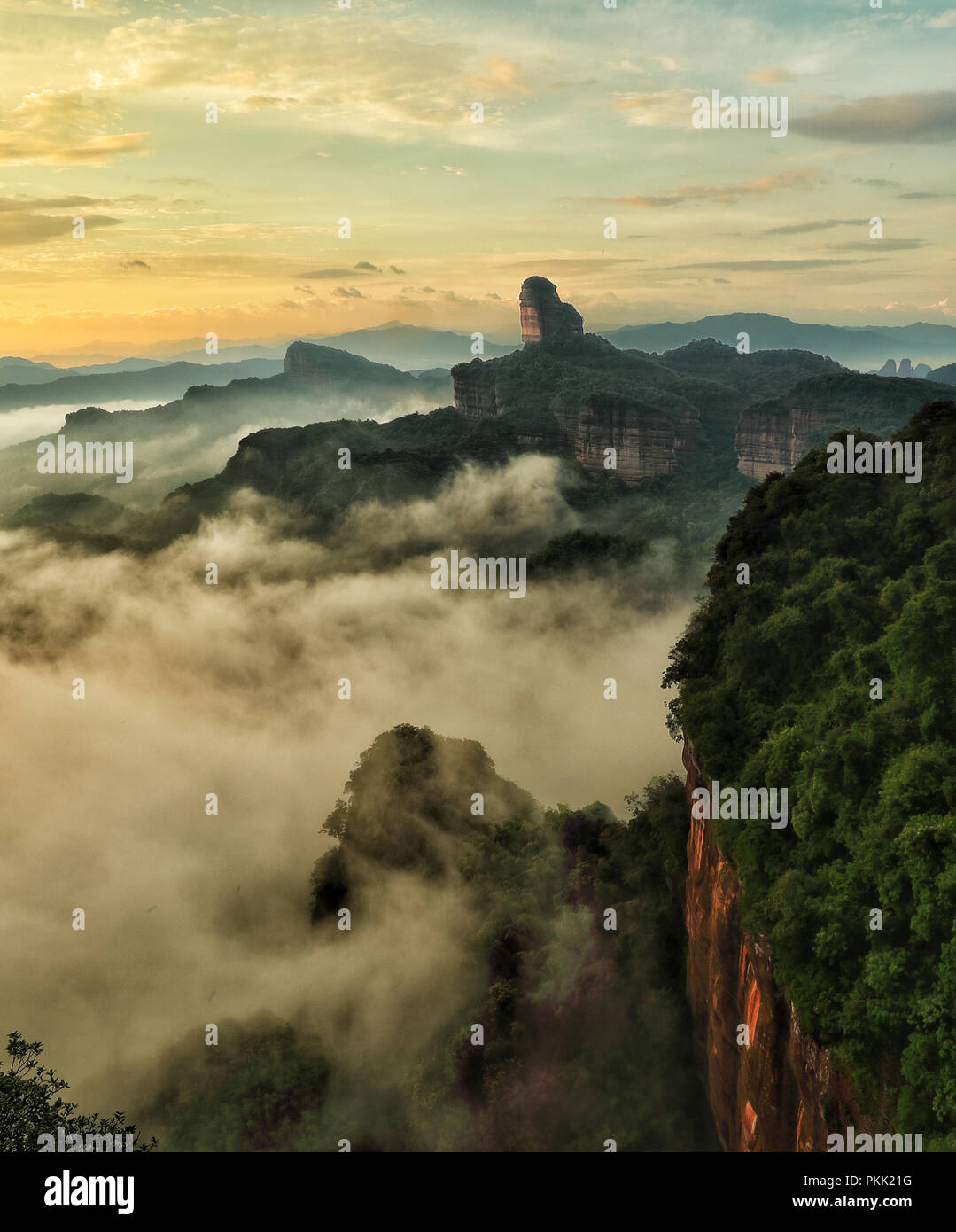 Jinjiang hi-res stock photography and images - Alamy