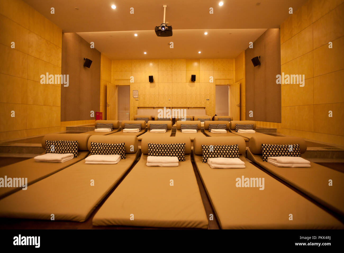 Steam room hi-res stock photography and images - Alamy