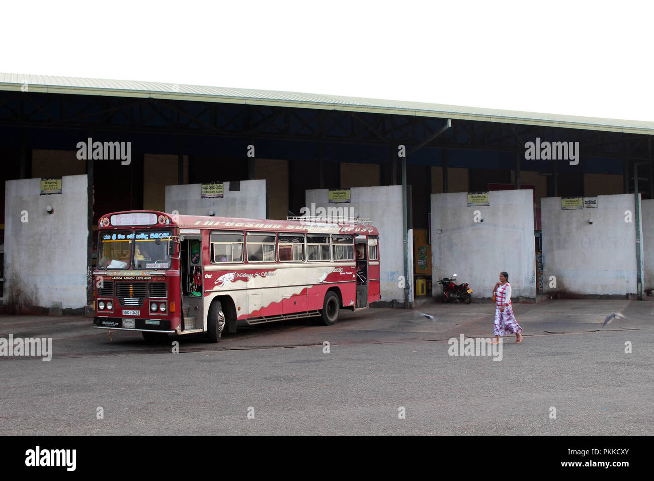 Translation: The Dambulla bus terminal, going to Sigiriya in the ...