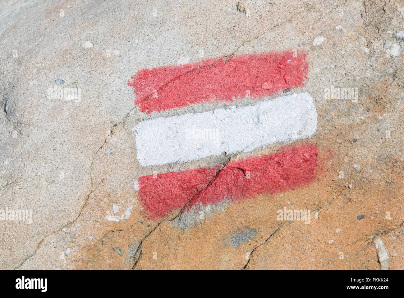 Red white red hiking trail markings hi-res stock photography and images ...