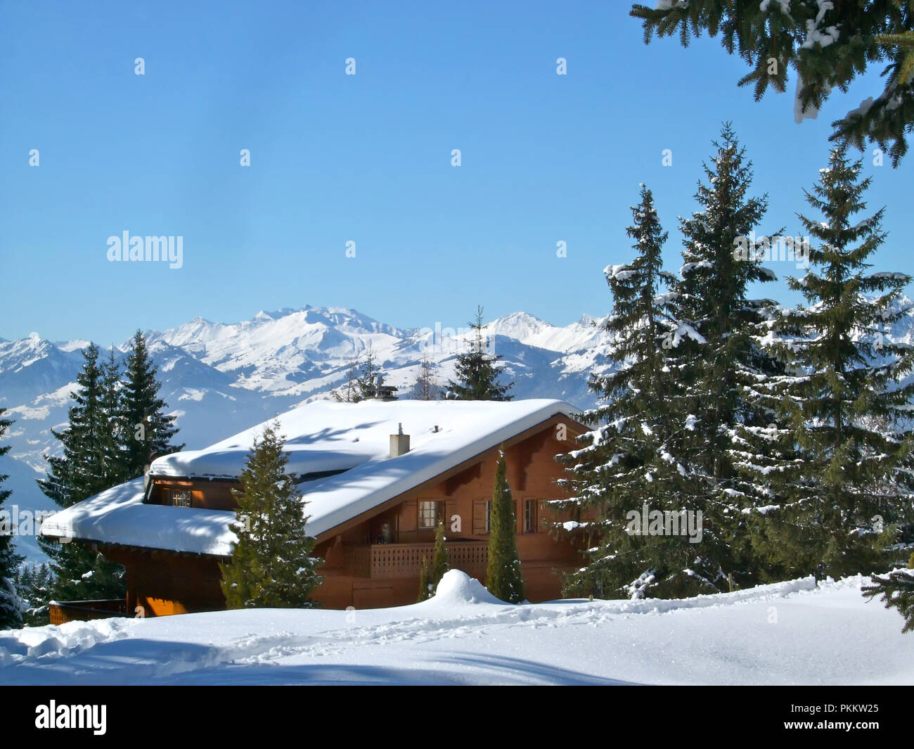 Wooden cottage in Swiss Alps Stock Photo - Alamy