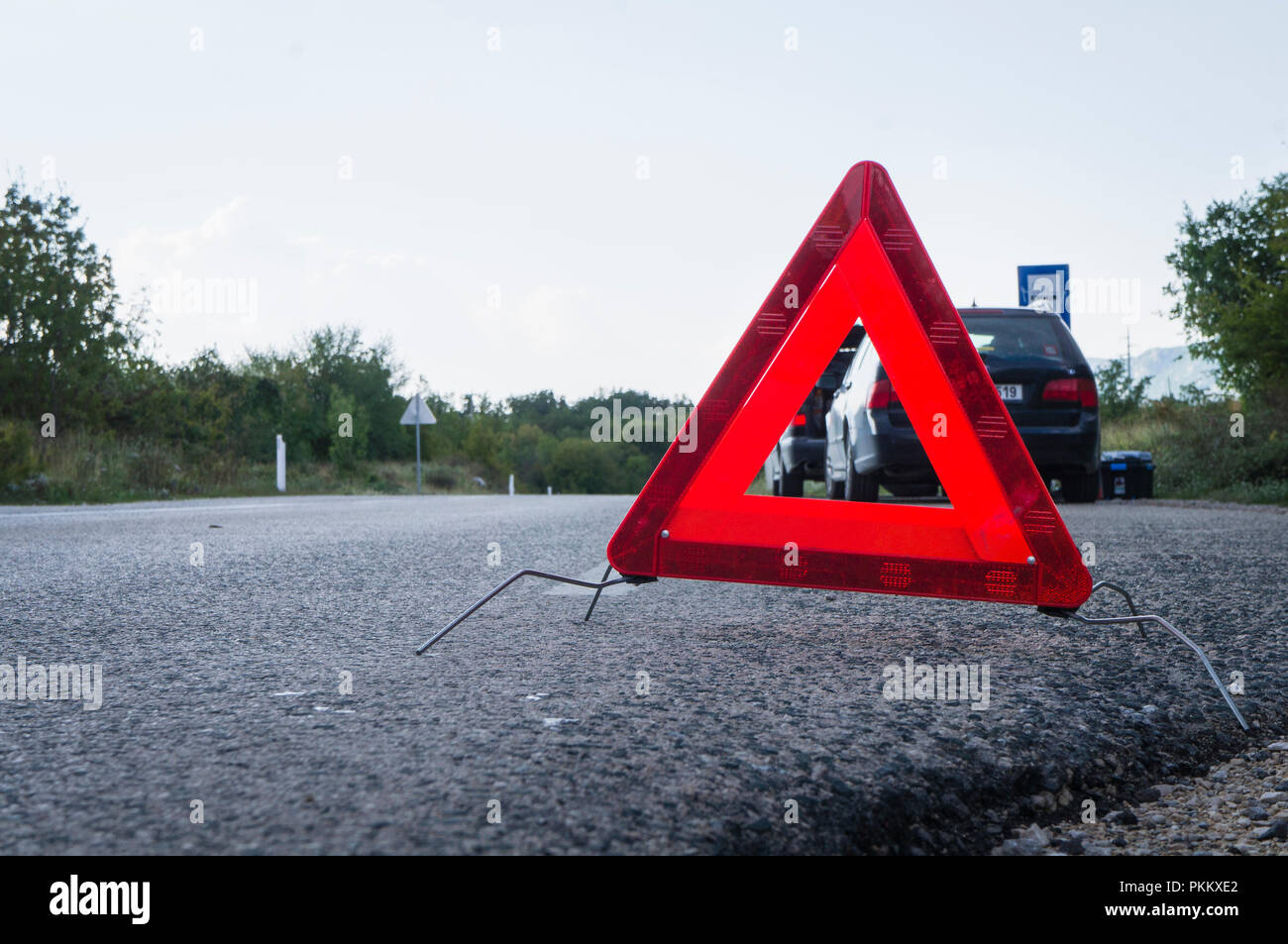 Emergency warning triangle hi-res stock photography and images - Alamy