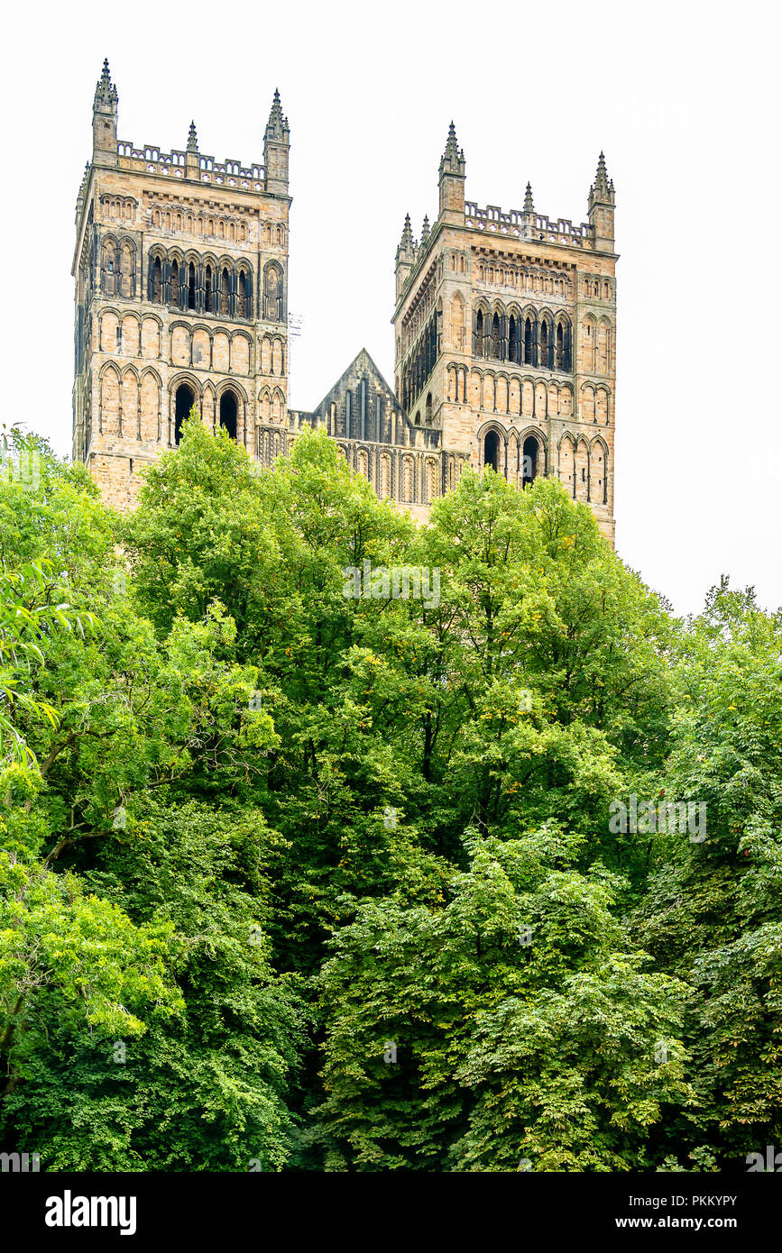 Unesco castle hi-res stock photography and images - Alamy