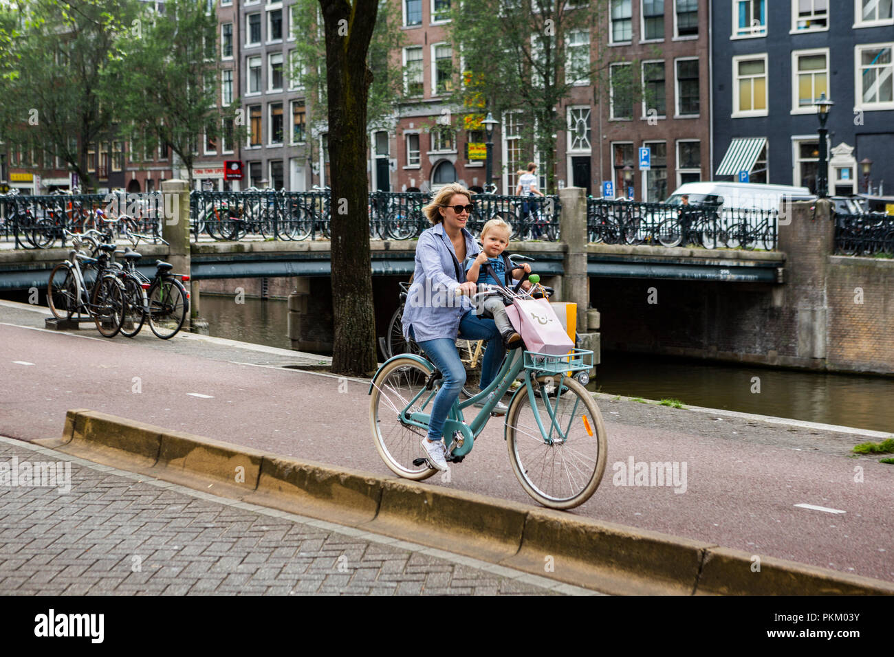 Bike usage in Amsterdam has grown by more than 40% in the last 20 years ...