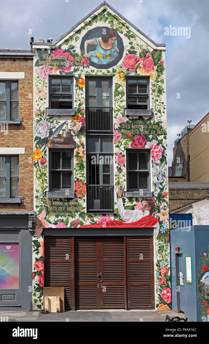 Wall mural painting depicting William Shakespeare play Romeo and Juliet ...