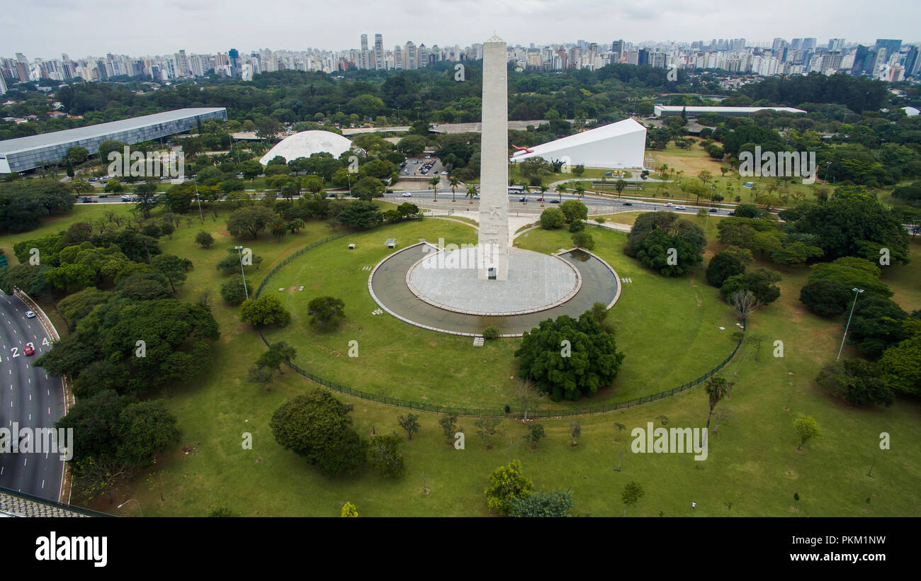 Famous obelisks and cities Stock Photo - Alamy