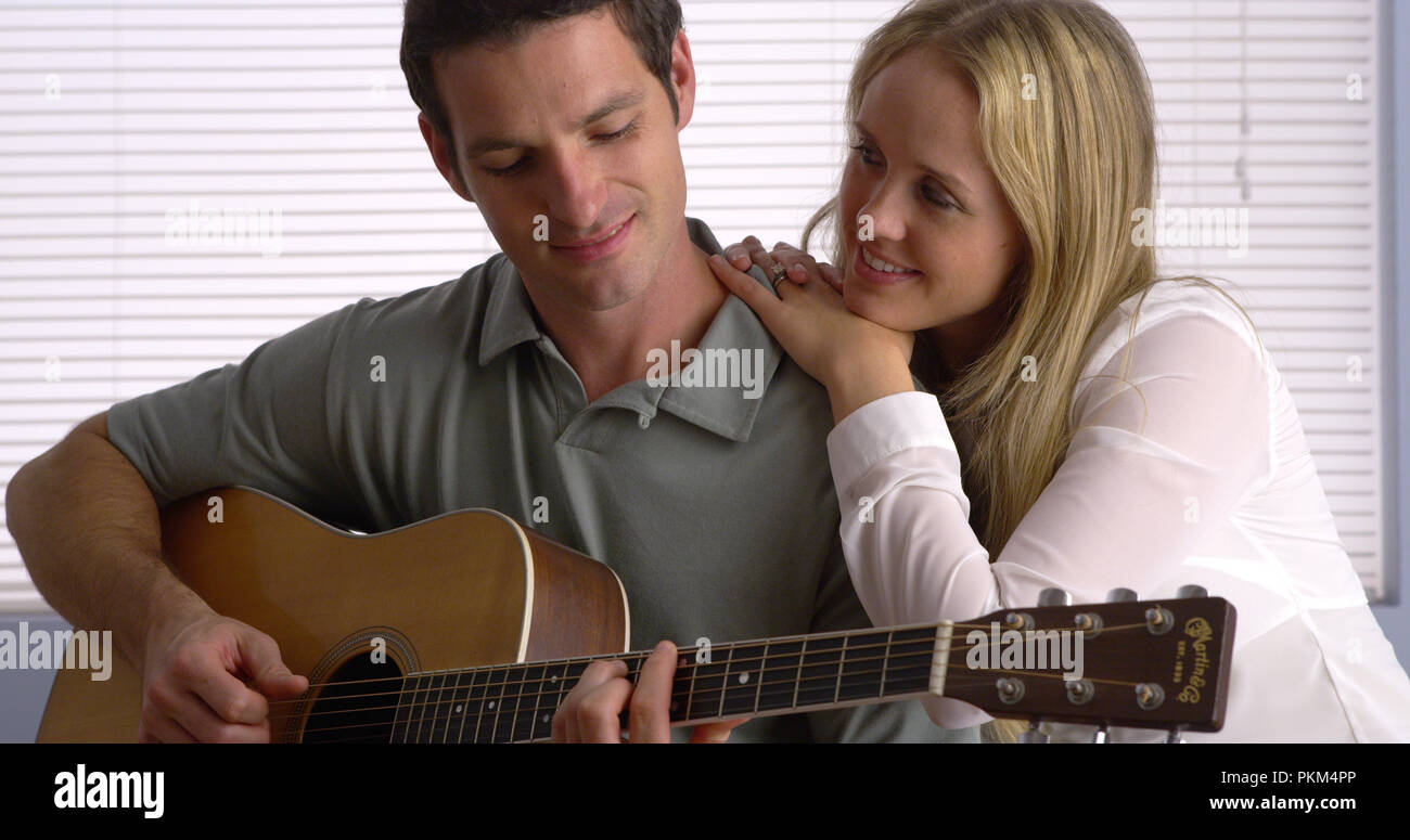 Serenading musician hi-res stock photography and images - Alamy