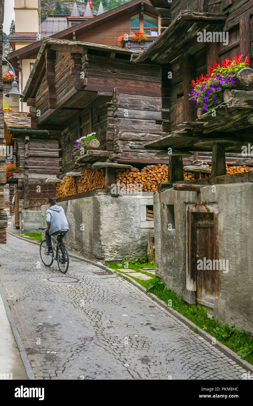 Hinterdorf old zermatt switzerland hi-res stock photography and images ...