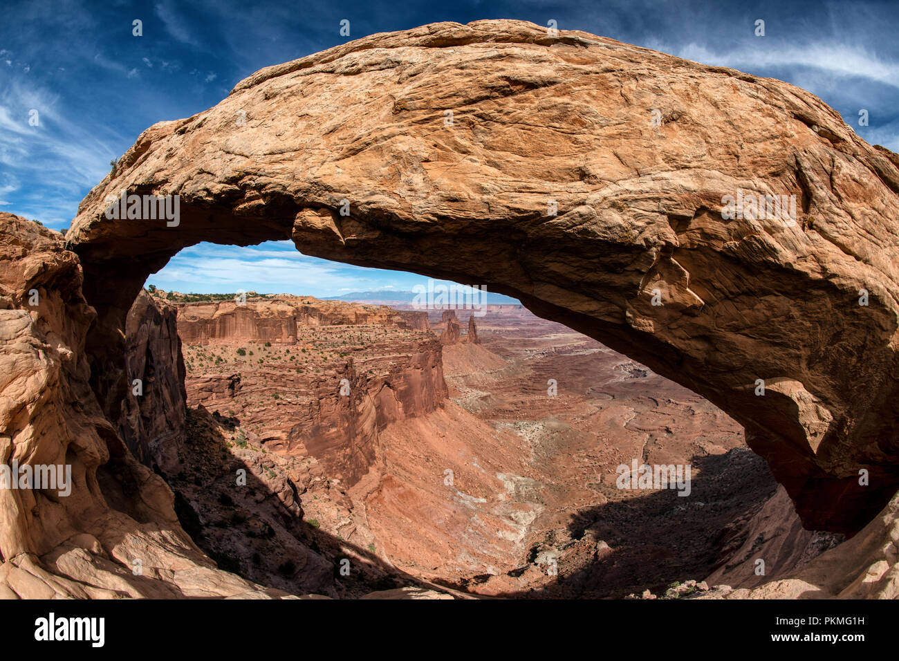 Mesa arch hi-res stock photography and images - Alamy
