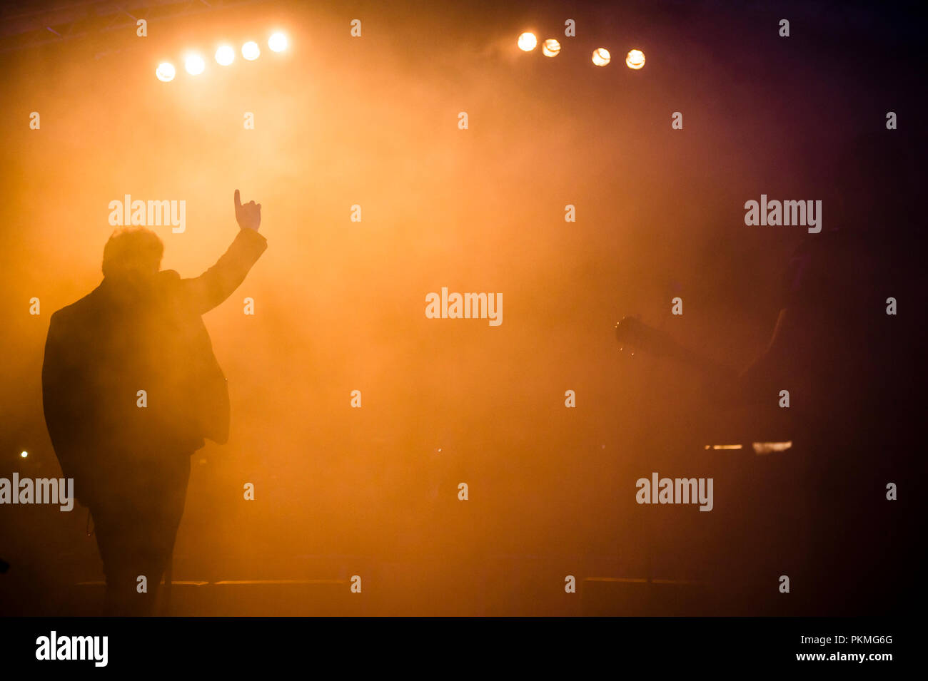 U2 tribute hi-res stock photography and images - Alamy