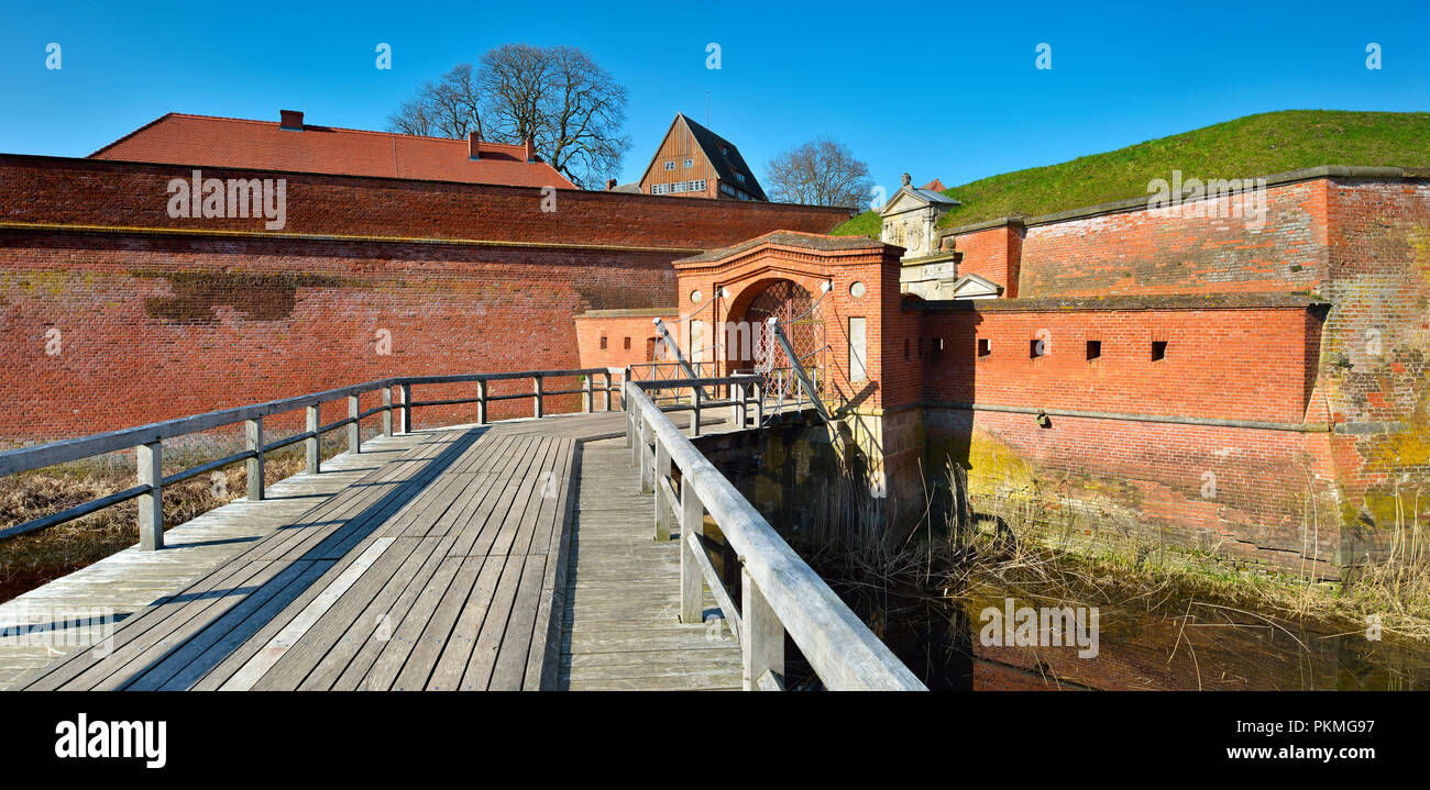 Fortress Dömitz, gate with drawbridge over moat, Dömitz, Mecklenburg ...