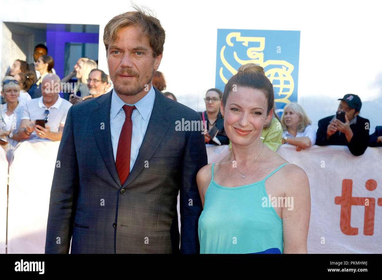Actor michael shannon wife kate hi-res stock photography and images - Alamy