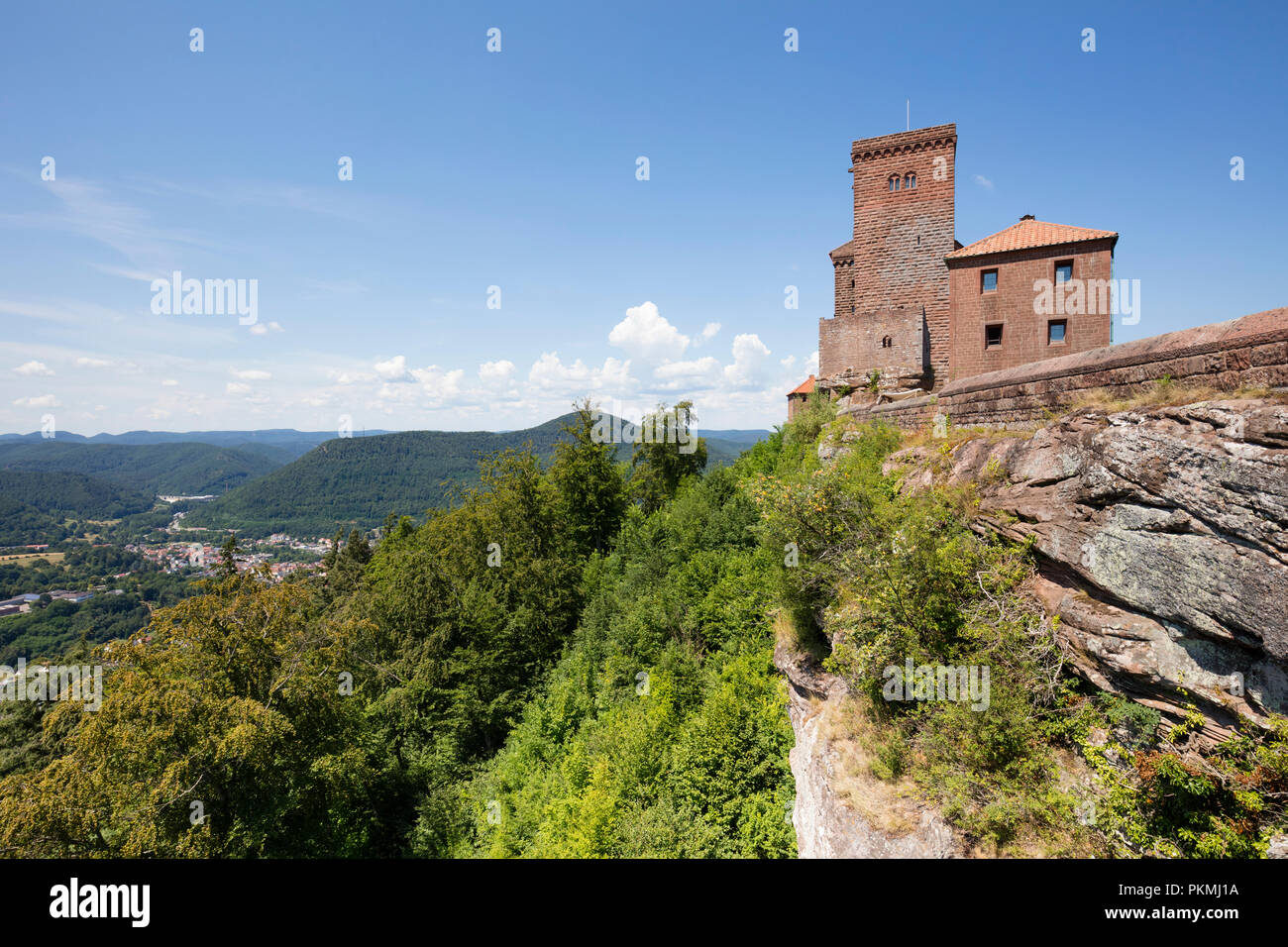 Trifels castle hi-res stock photography and images - Alamy