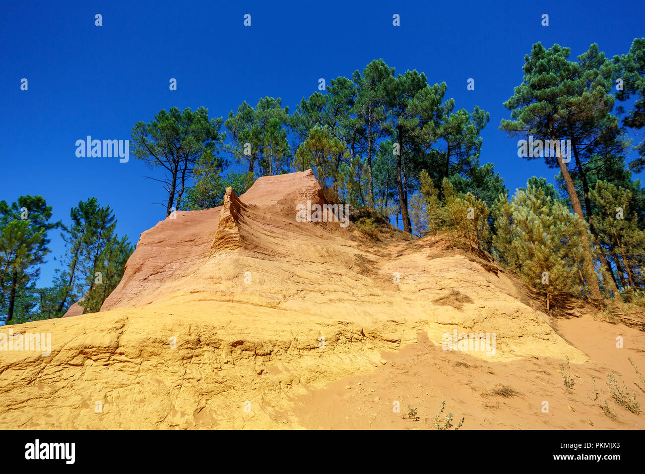 Ochre landscape in the natural park near Roussillon. Provence, France ...