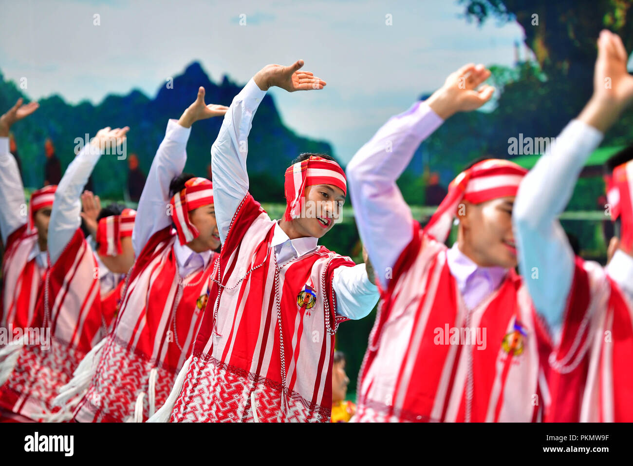 Asean traditional clothes hi-res stock photography and images - Alamy