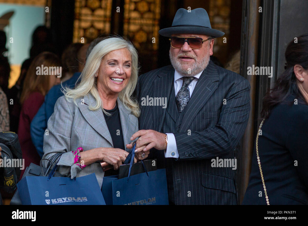 Ray winstone with his wife elaine winstone hi-res stock photography and ...