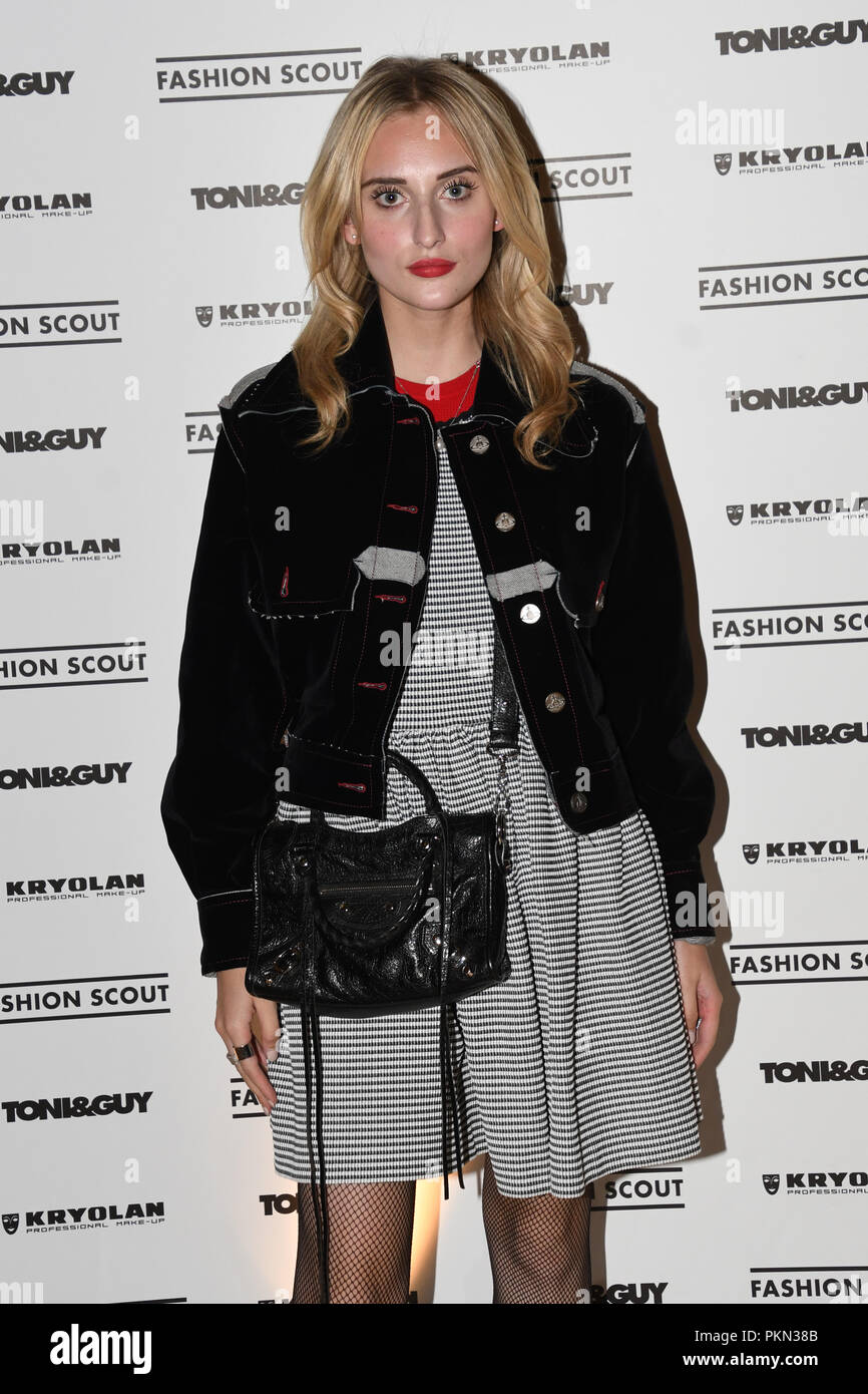 Maxine booth sky tv presenter hi-res stock photography and images - Alamy