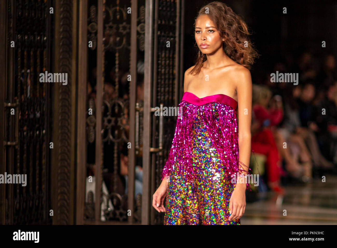 Londres, Inglaterra. 14th Sep, 2018. Ashley Isham Parade at London ...