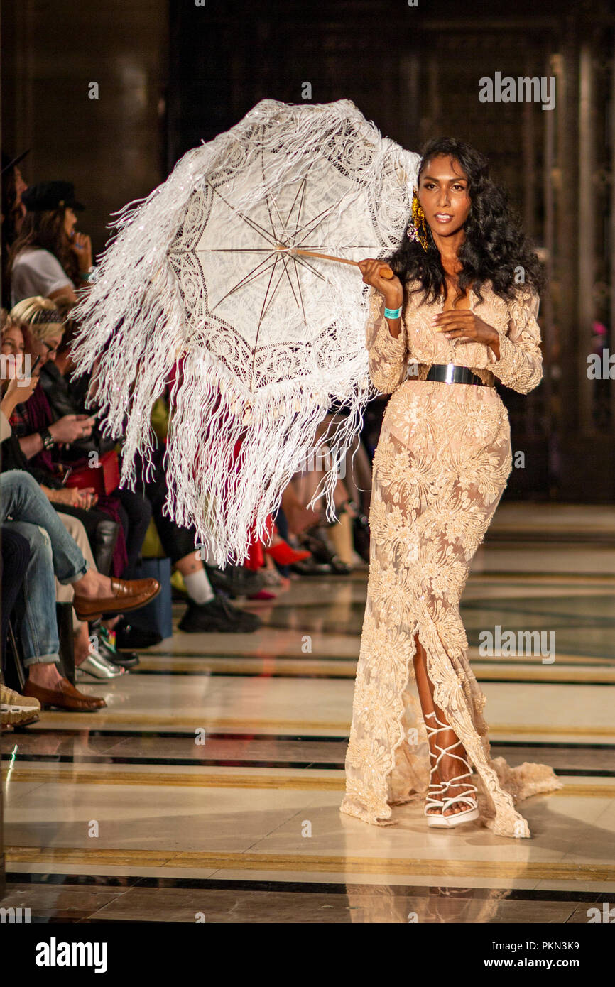Londres, Inglaterra. 14th Sep, 2018. Ashley Isham Parade at London ...