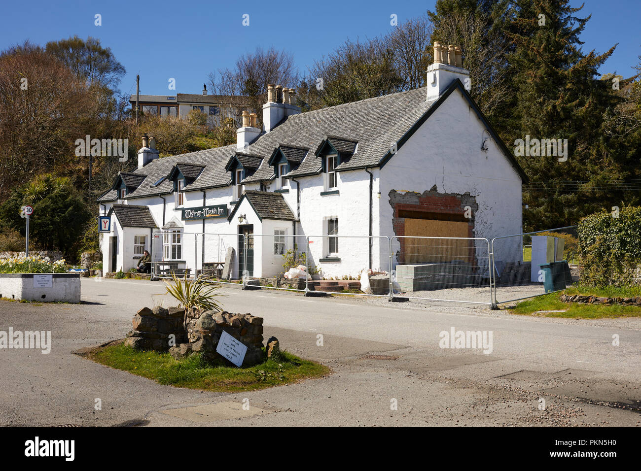 18th century inn hi-res stock photography and images - Alamy