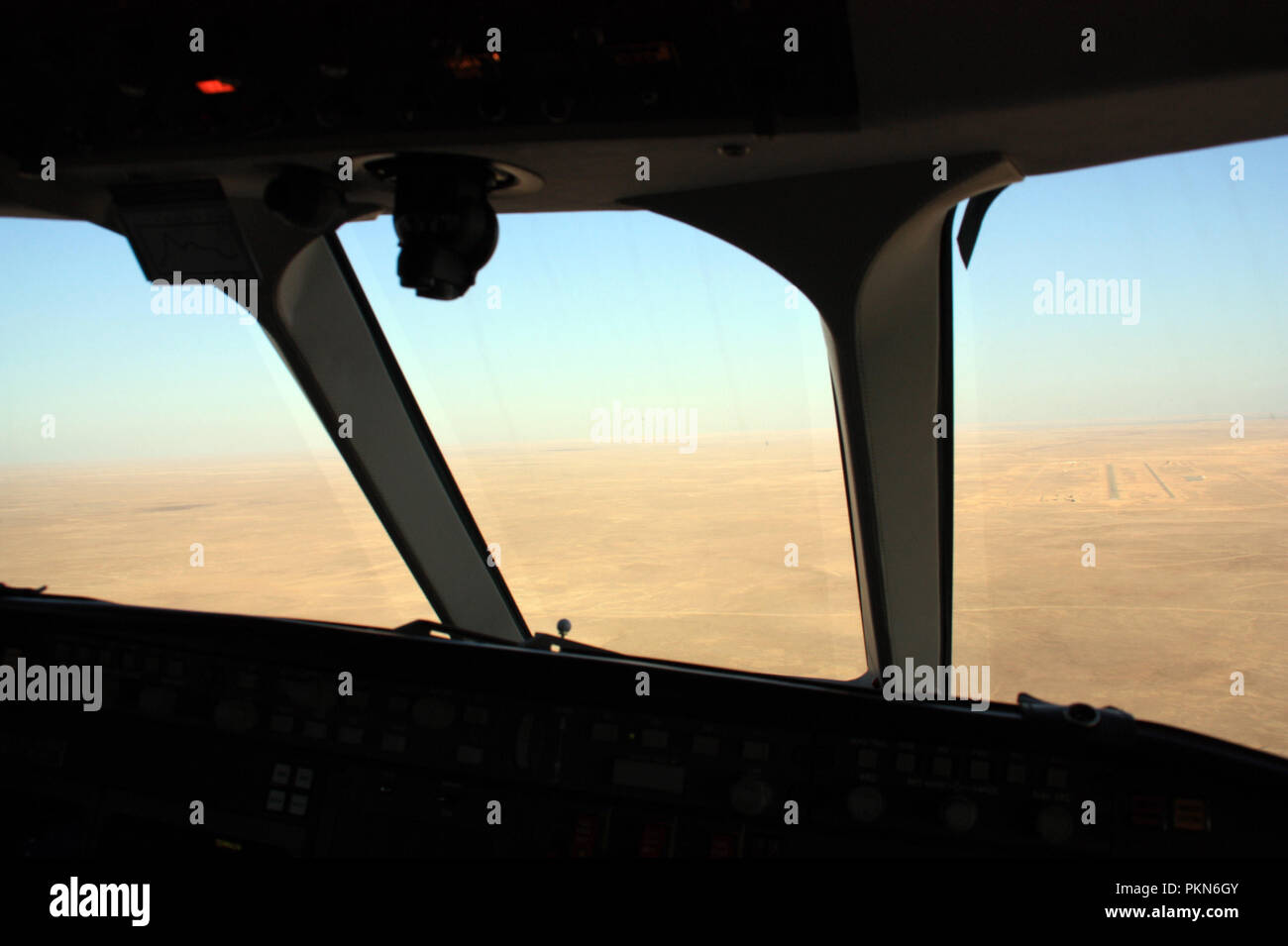 Cockpit View of the approach into Siwa Oasis' Air Force Base in the ...