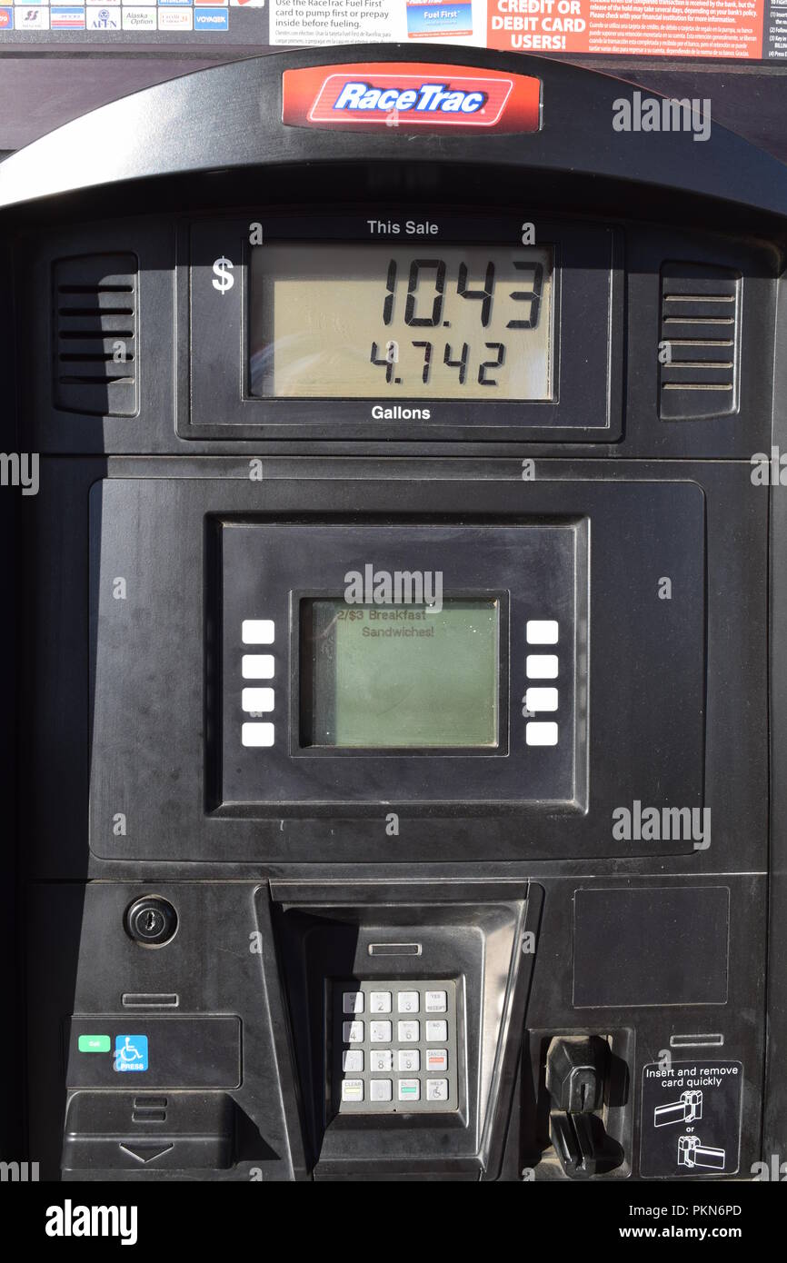 Modern gas pump hi-res stock photography and images - Alamy