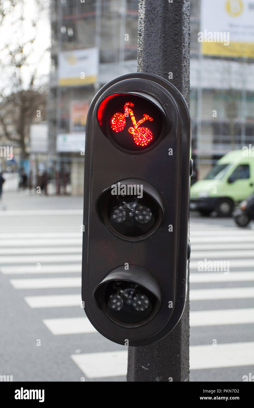 European cyclist traffic light. Red light Stock Photo - Alamy